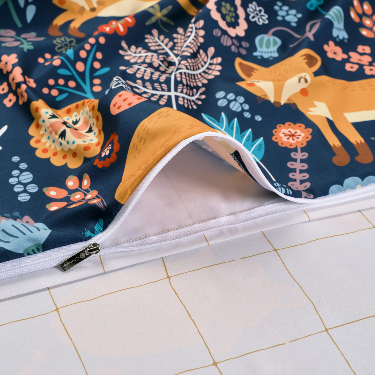 Buy Golden Fox Print Duvet Cover Set at Best Price - Chanasya